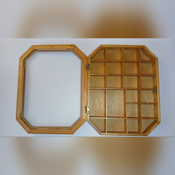 Interpur | Wall Decor | Octagonal Shaped Collectible Display Housing ...